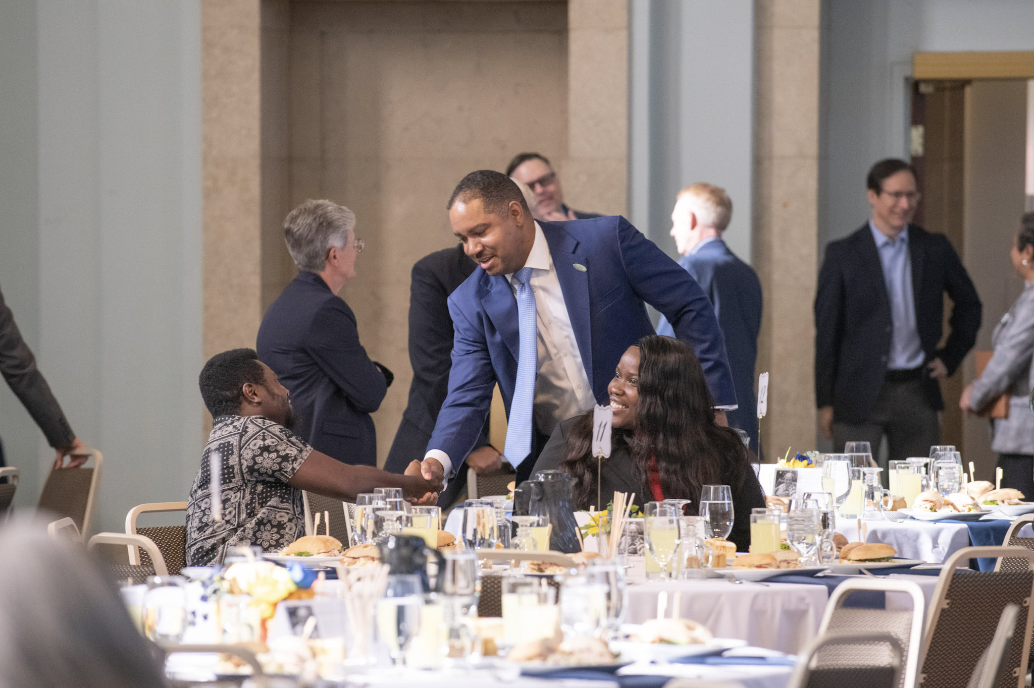 UM-Flint students attend Business Summit II featuring Fortune 500 CEO ...